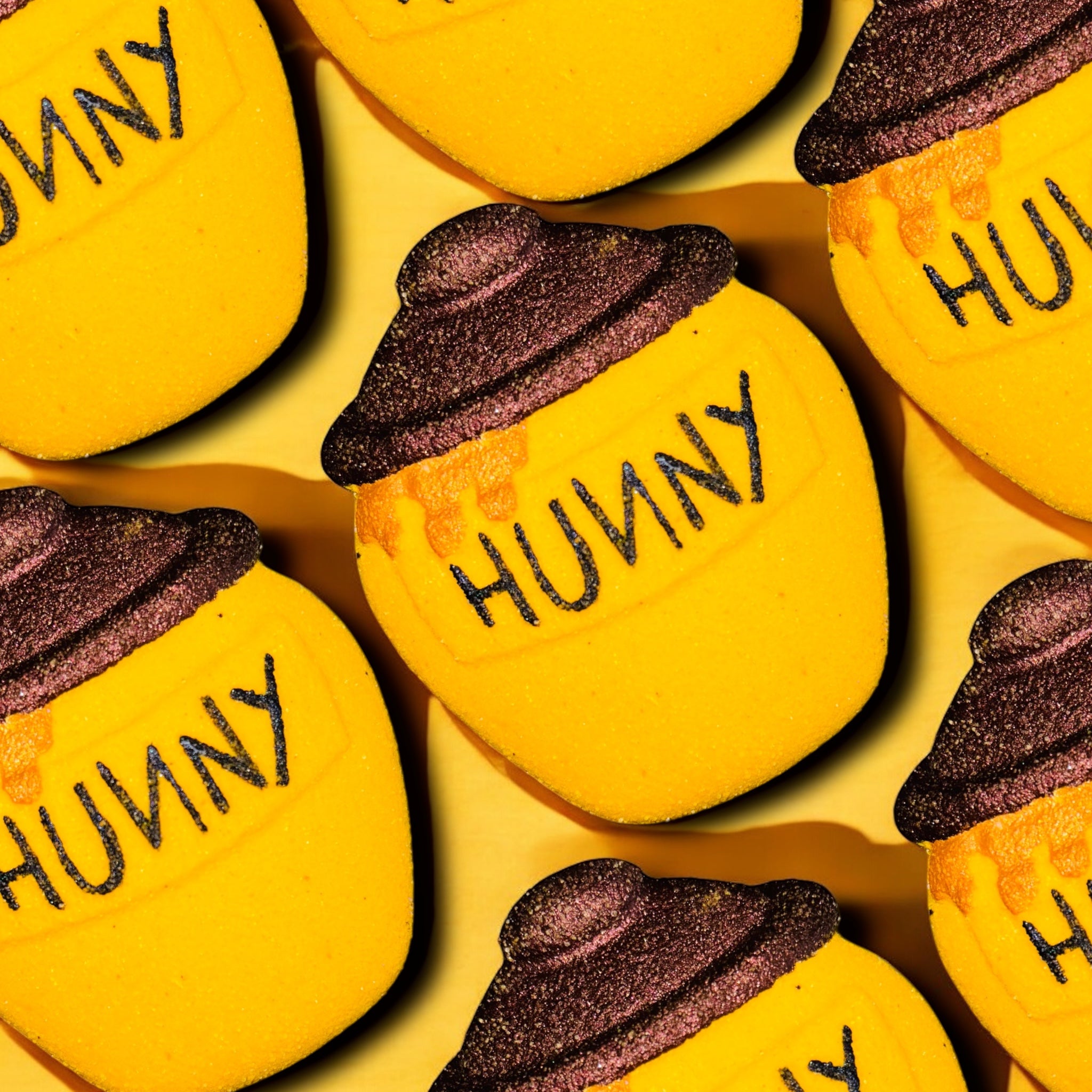 “Hunny” Pot Bath Bomb – scent.sationalgift